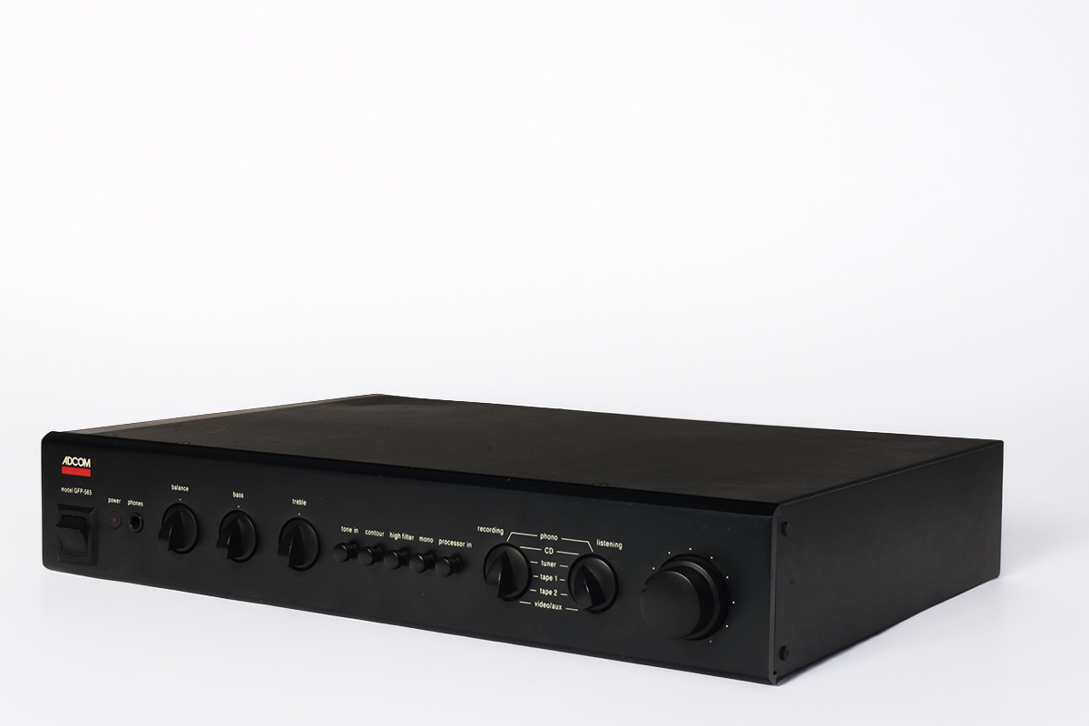 Adcom GFP-565 Preamp